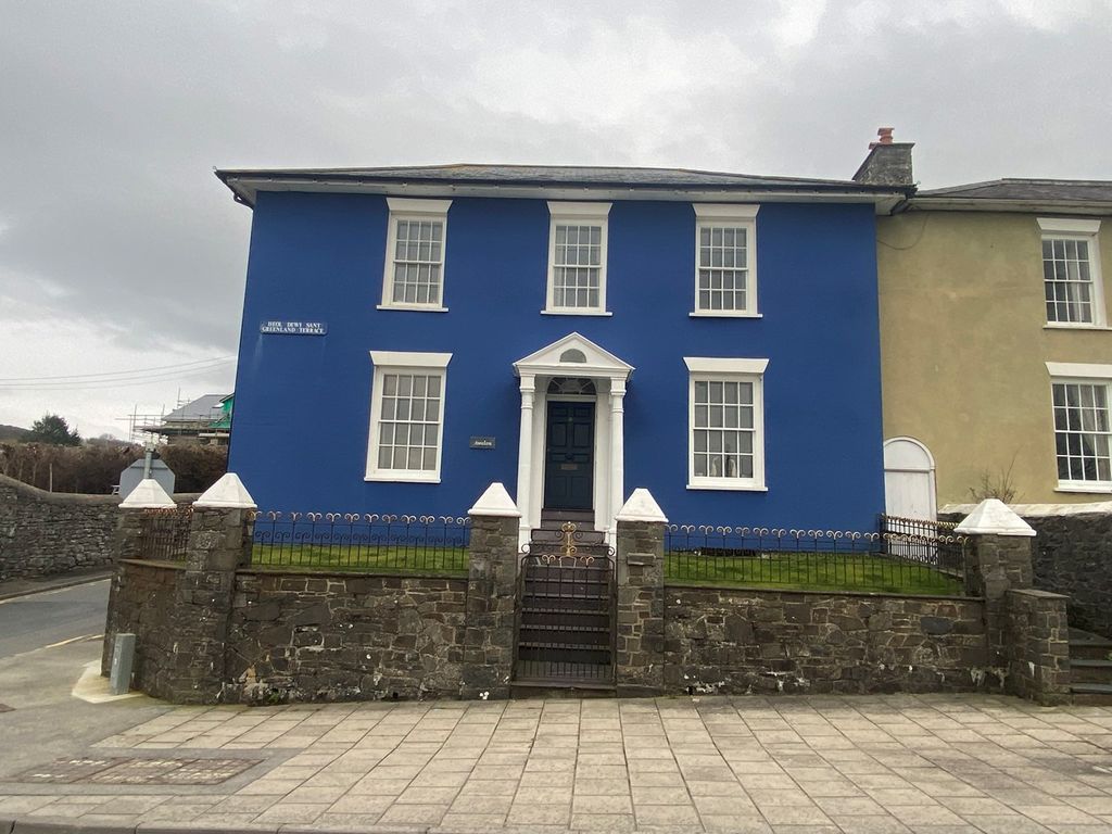 5 bed end terrace house for sale in Greenland Terrace, Aberaeron SA46 ...