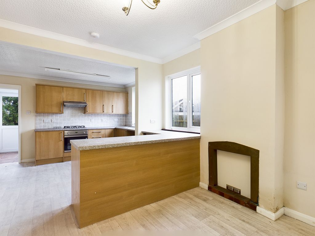 2 bed semi-detached bungalow to rent in Lower Keyham Lane, Leicester ...