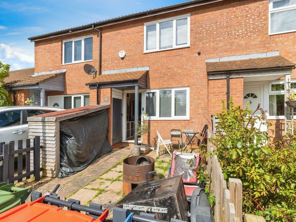 2 Bed Terraced House For Sale In Denmead Two Mile Ash Milton Keynes