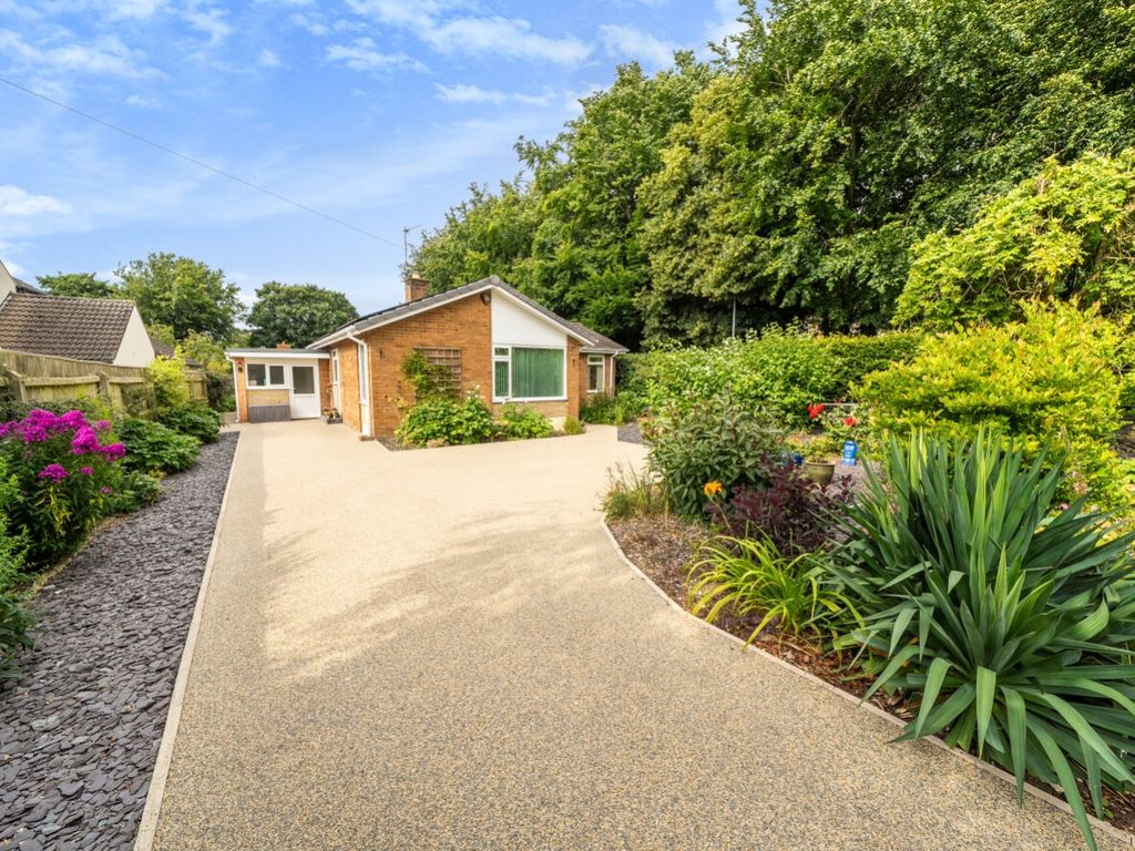 4 bed detached bungalow for sale in Louth Road, Binbrook, Market Rasen ...