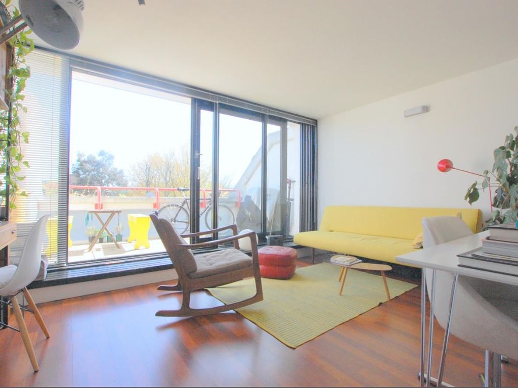 1 bed flat to rent in Rowley Way, St John's Wood, London NW8, £1,950 ...