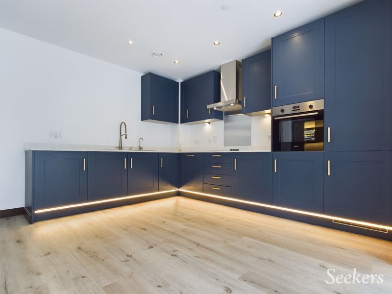 2 bed flat to rent in Claribel Court, Springfield Park, Mill Wood ...