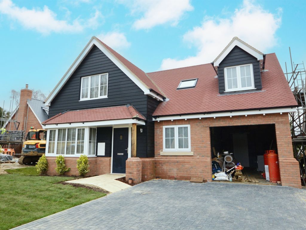 New home, 4 bed detached house for sale in Elizabeth Place, Gosfield ...