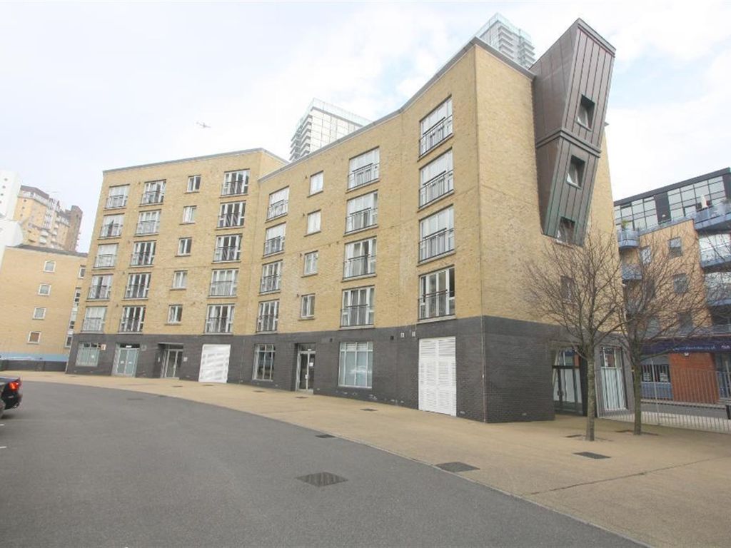2 bed flat to rent in Jefferson Building, Westferry Road E14, £1,900 ...