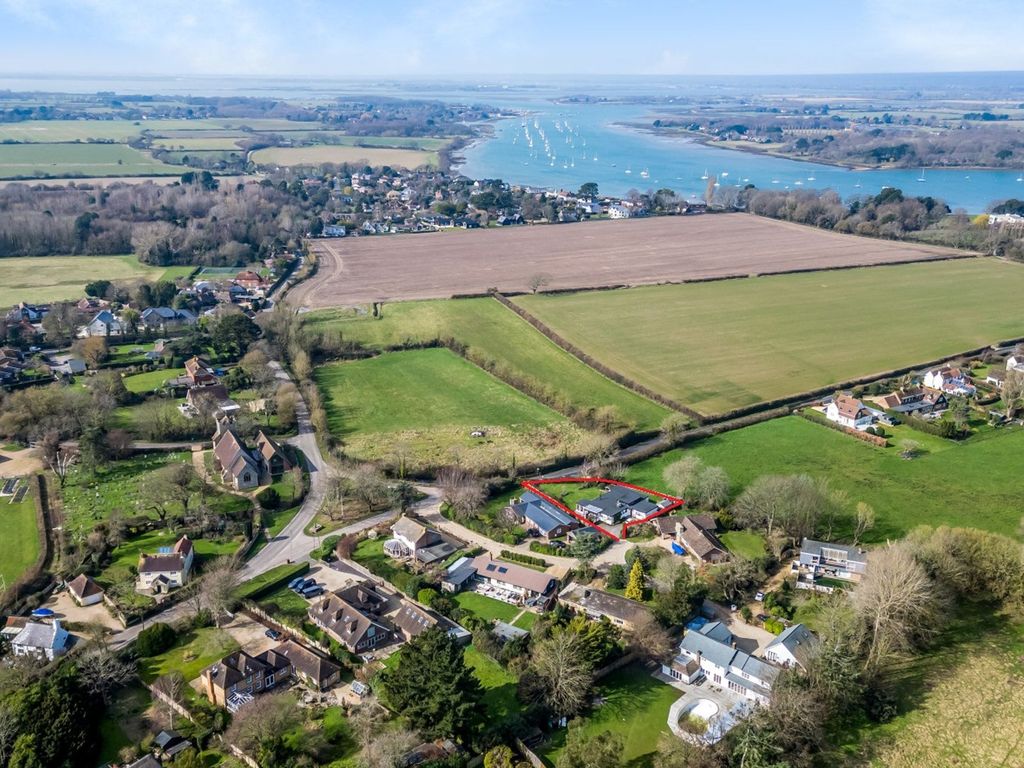 5 bed detached house for sale in Oak Meadow, Birdham PO20, £1,250,000 ...