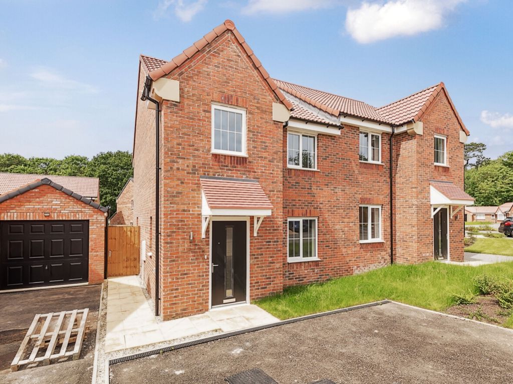 3 Bed Semi Detached House For Sale In Mulberry Close Lea Gainsborough