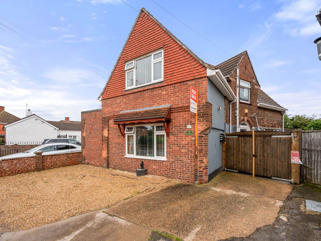3 bed detached house for sale in Fenside Road, Boston PE21, £210,000 ...