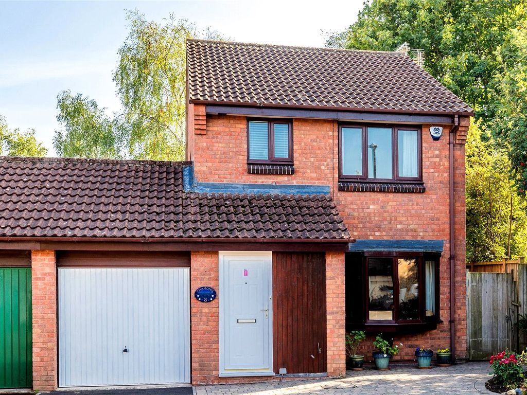 3 bed link-detached house for sale in Remenham Drive, Bristol BS9 - Zoopla