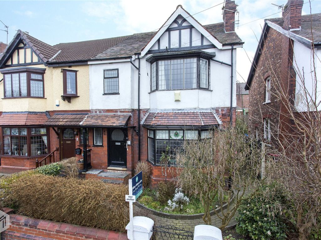 4 Bed Semi Detached House For Sale In Rivington Road Salford Greater