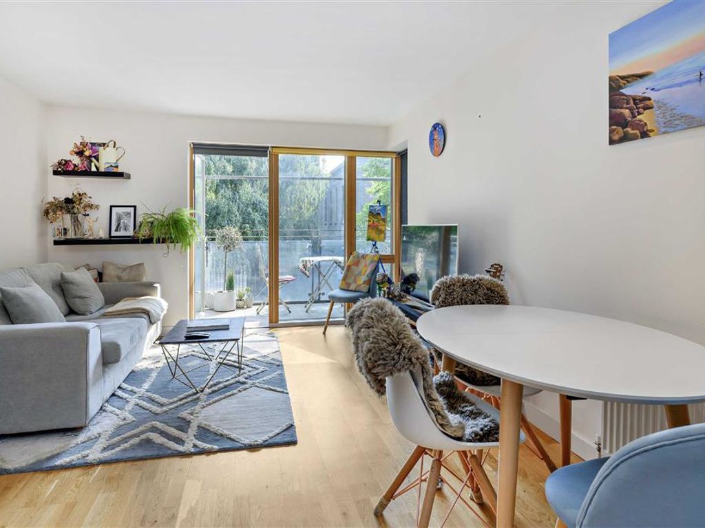 1 bed flat to rent in Frean Street, London SE16, £2,097 pcm - Zoopla