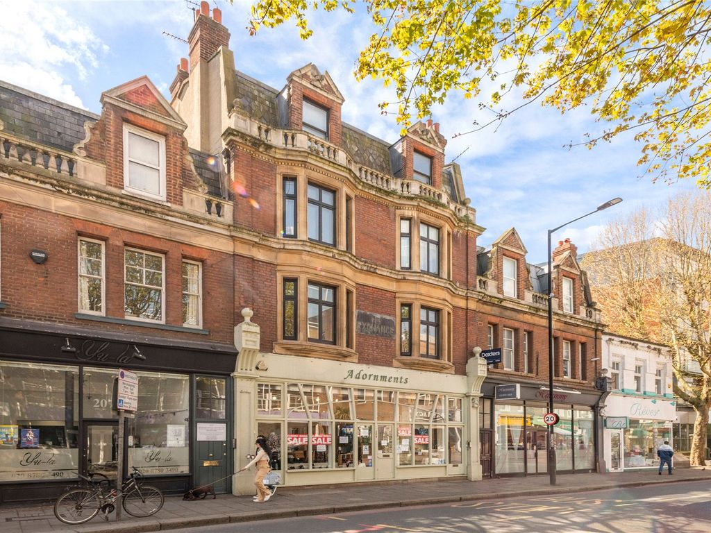 1 bed flat for sale in Upper Richmond Road, Putney Hill SW15 - Zoopla