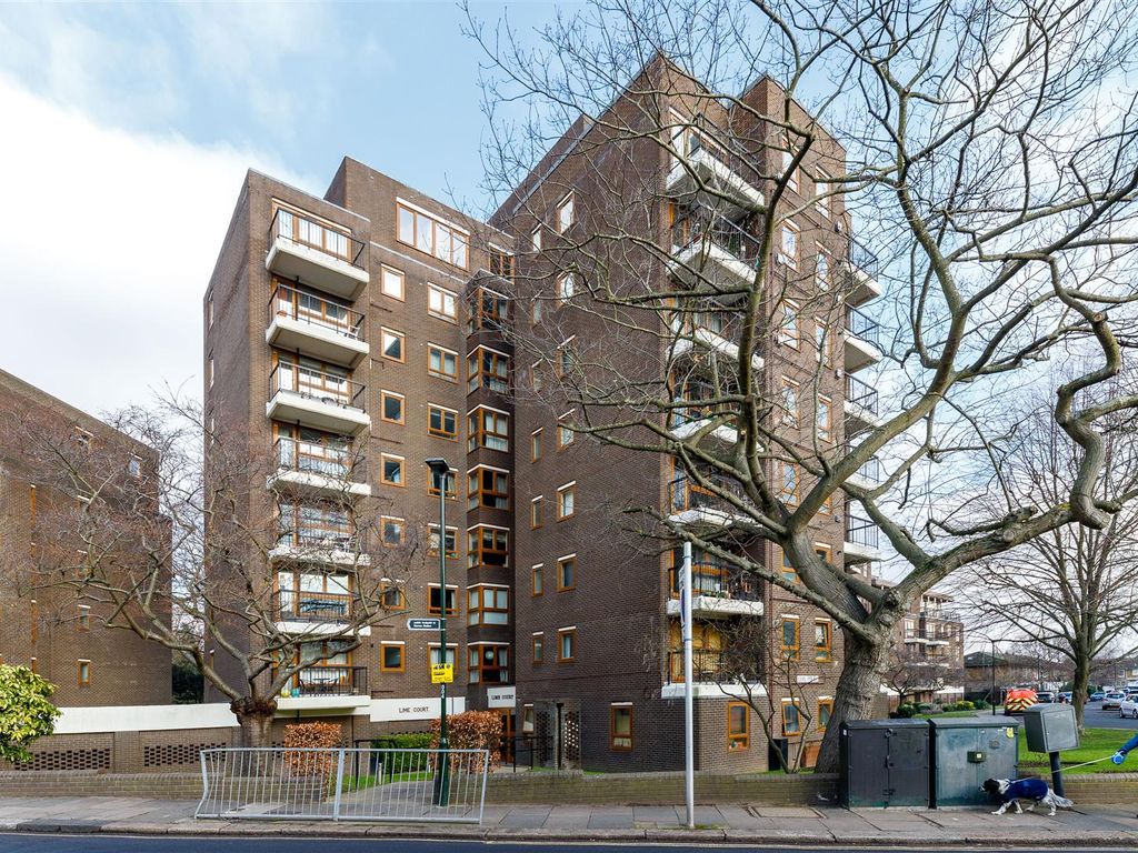 2 bed flat for sale in Gipsy Lane, London SW15 - Zoopla