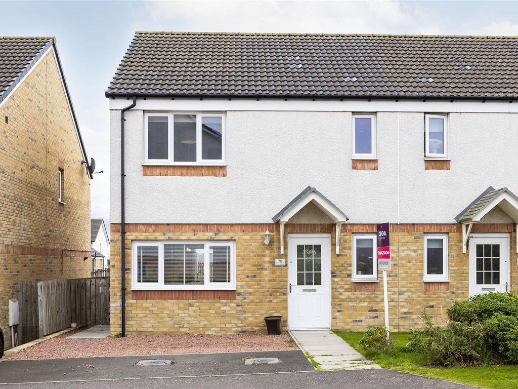 3 Bed Semi Detached House For Sale In Farm Wynd Lenzie Kirkintilloch