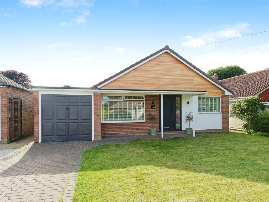 3 bed bungalow for sale in Beauxfield, Whitfield, Dover, Kent CT16, £ ...