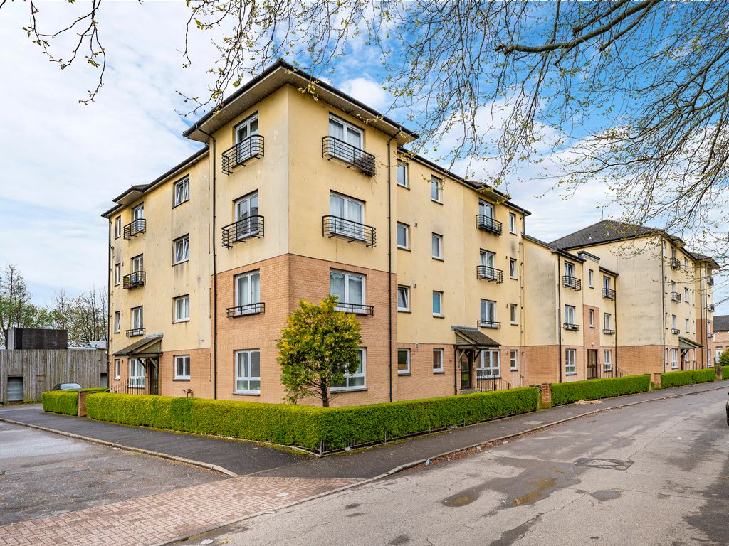 3 bed flat for sale in Comelypark Street, Dennistoun, Glasgow G31, £ ...