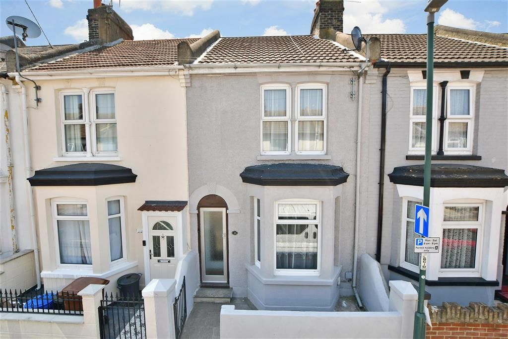 3 bed terraced house for sale in Livingstone Road, Gillingham, Kent ME7 - Zoopla