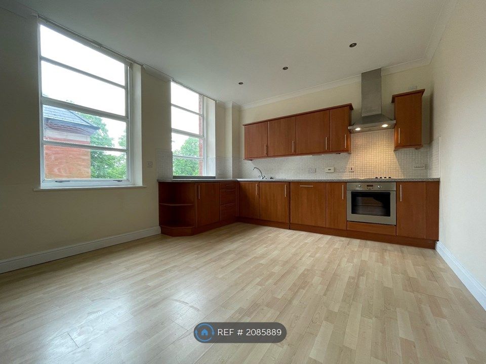 2 bed flat to rent in Nightingale House, Nottingham NG3, £850 pcm - Zoopla