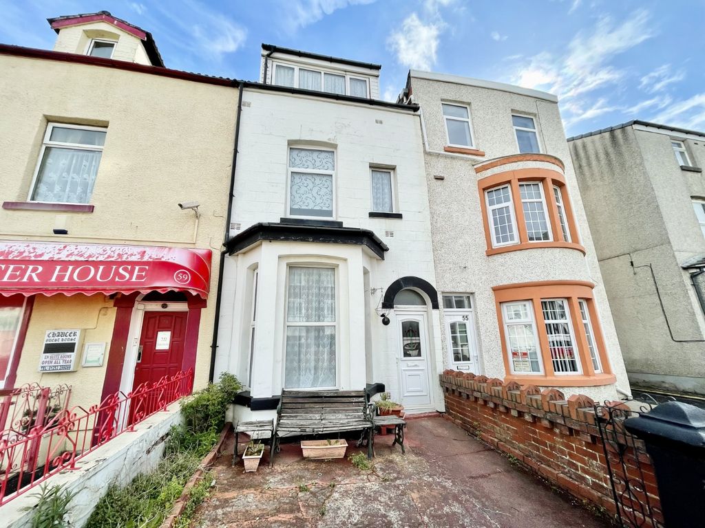 5 bed terraced house for sale in High Street, Blackpool, Lancashire FY1 ...
