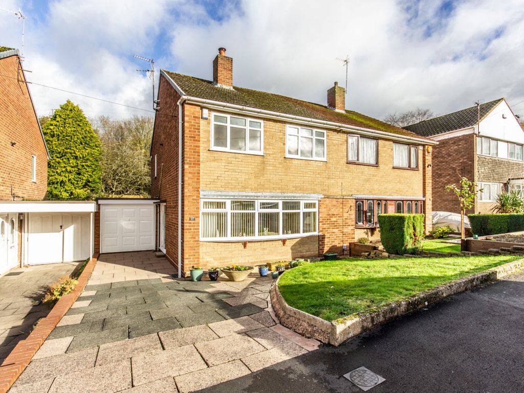 3 Bed Semi Detached House For Sale In Mayfield Road Hurst Green