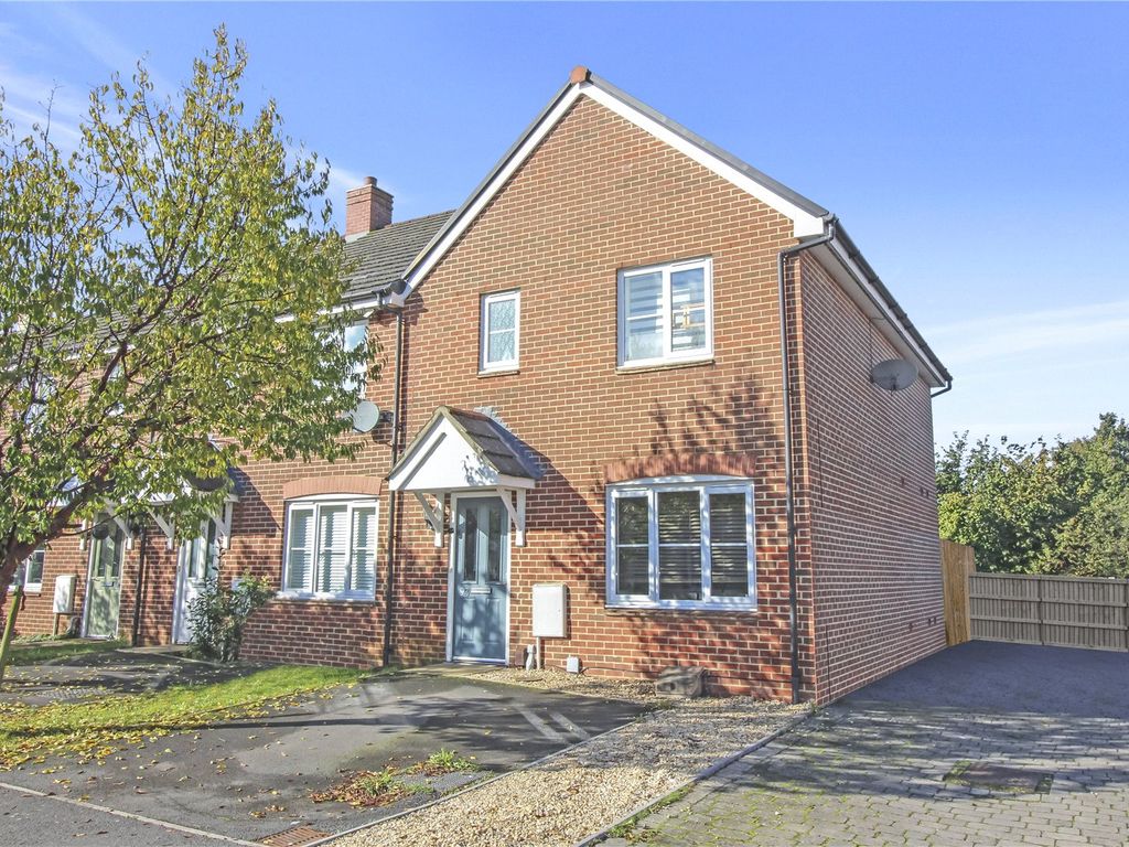 2 bed end terrace house for sale in Mustang Way, Swindon, Wiltshire SN5 ...