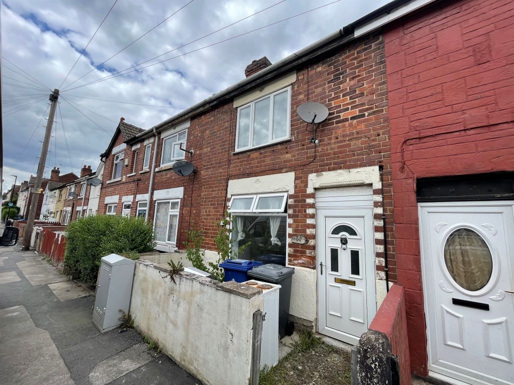 2 bed terraced house for sale in Staveley Street, Edlington, Doncaster ...