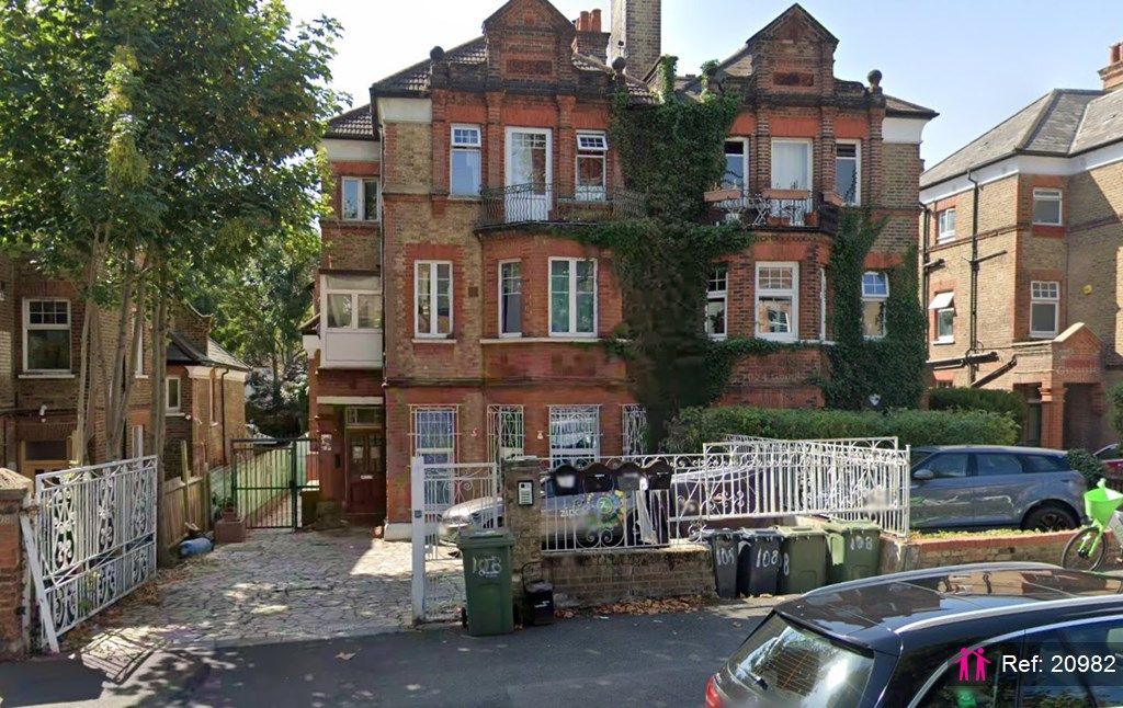 3 bed maisonette for sale in Palace Road, London SW2, £750,000 - Zoopla