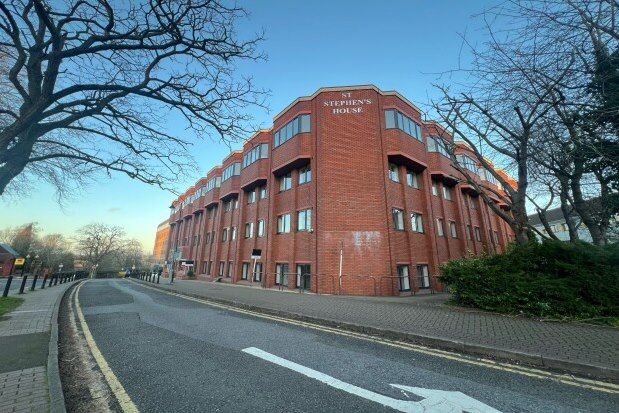 1 bed flat to rent in Prospect Hill, Redditch B97, £850 pcm - Zoopla