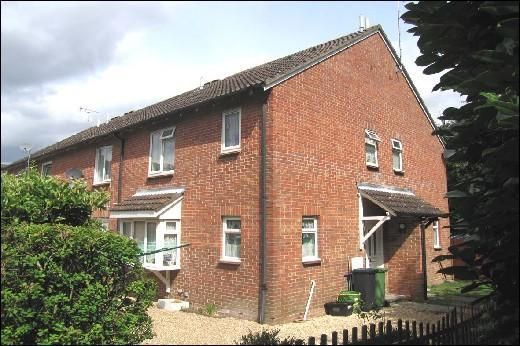 2 bed end terrace house to rent in Torridge Gardens, West End ...
