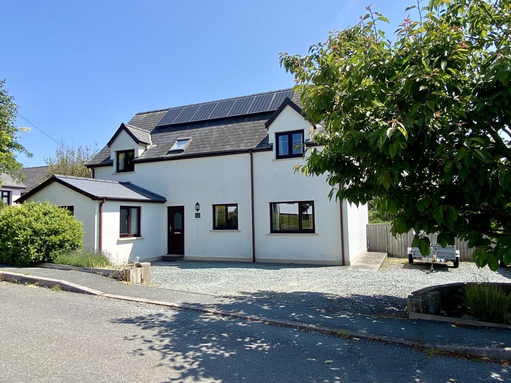 4 bed detached house for sale in Liddeston Close, Liddeston, Milford ...