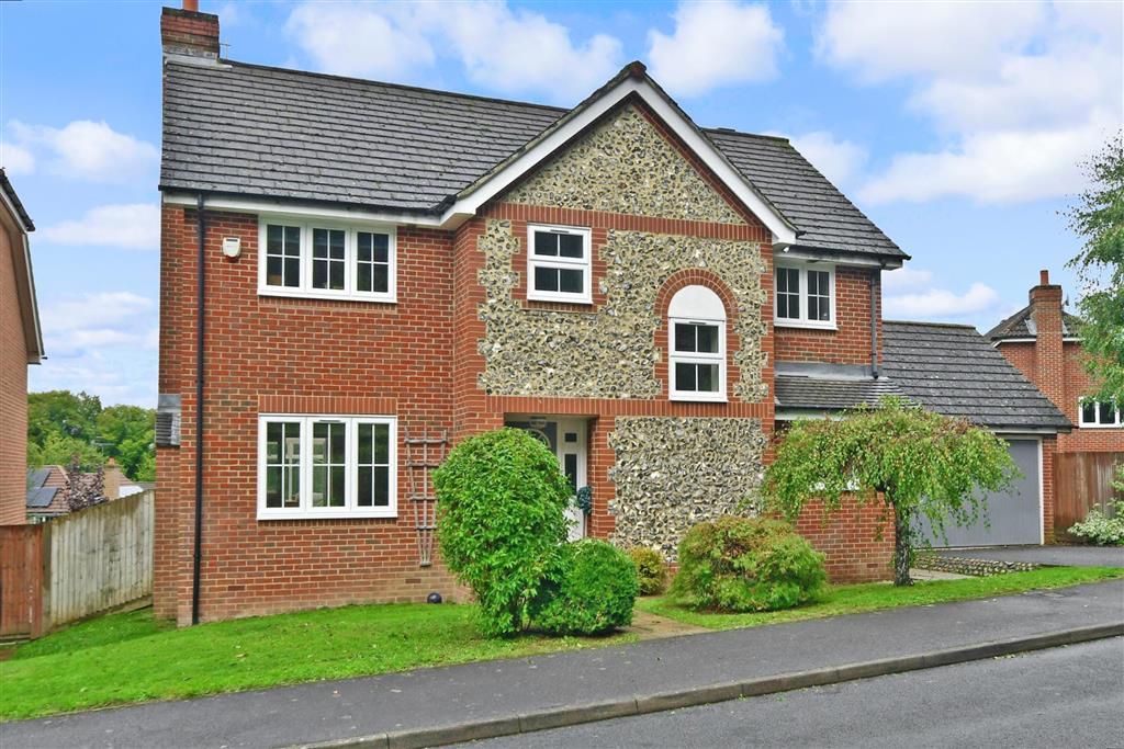 4 Bed Detached House For Sale In The Jays Ridgewood Uckfield East