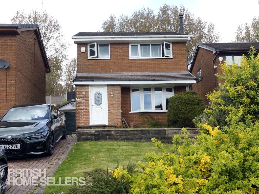 3 bed detached house for sale in Harebell Close, Rochdale, Greater Manchester OL12 - Zoopla