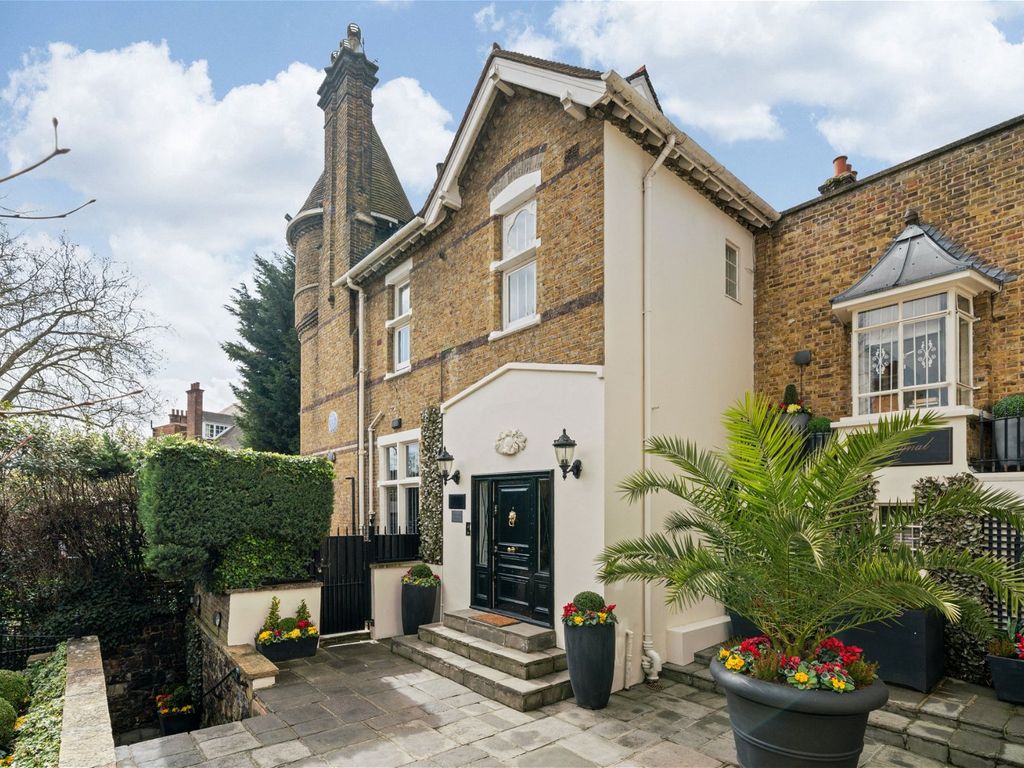 6 bed detached house to rent in Frognal, London NW3, £41,167 pcm - Zoopla