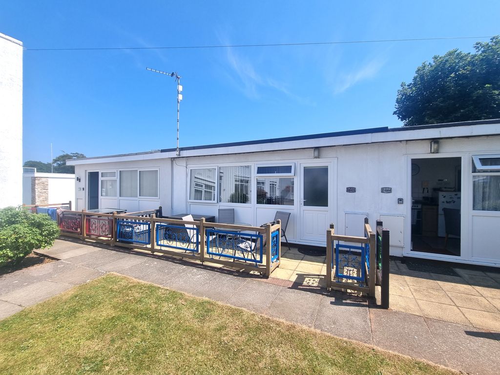 2 bed lodge for sale in Welcome Family Holiday Park, Warren Road ...