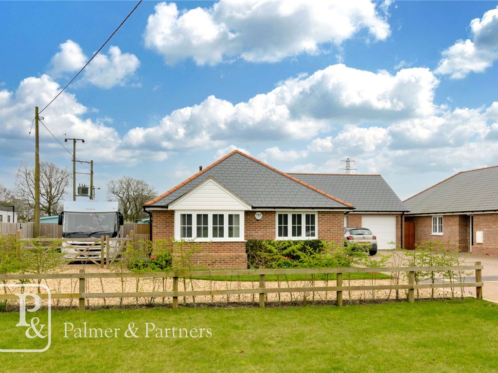 3 bed bungalow for sale in Firmin Gardens, Thorrington, Colchester ...