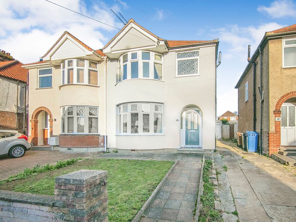3 bed semi-detached house for sale in Brookfield Road, Ipswich IP1, £ ...