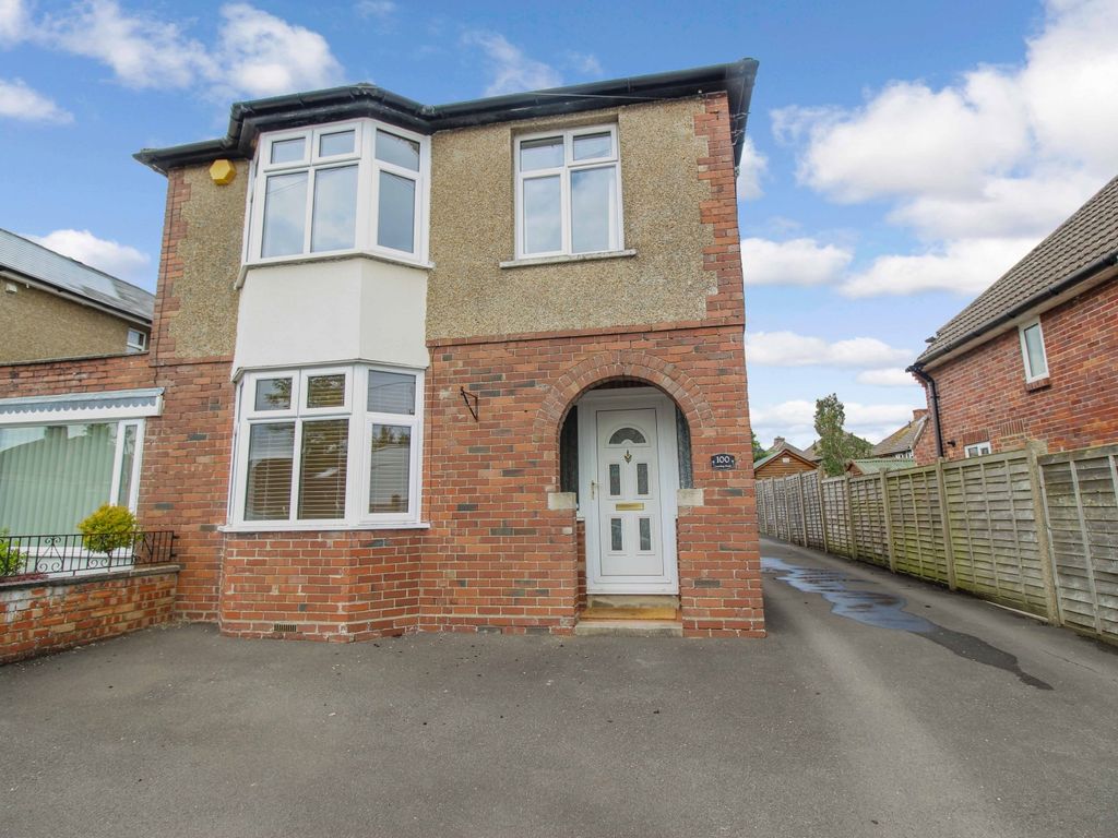 3 Bed Link Detached House To Rent In Lenthay Road Sherborne Dorset