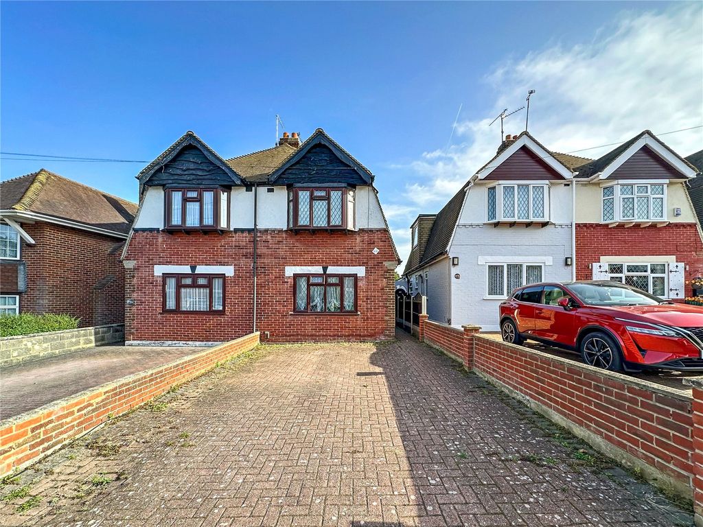 2 Bed Semi Detached House For Sale In Hawthorne Avenue Gillingham