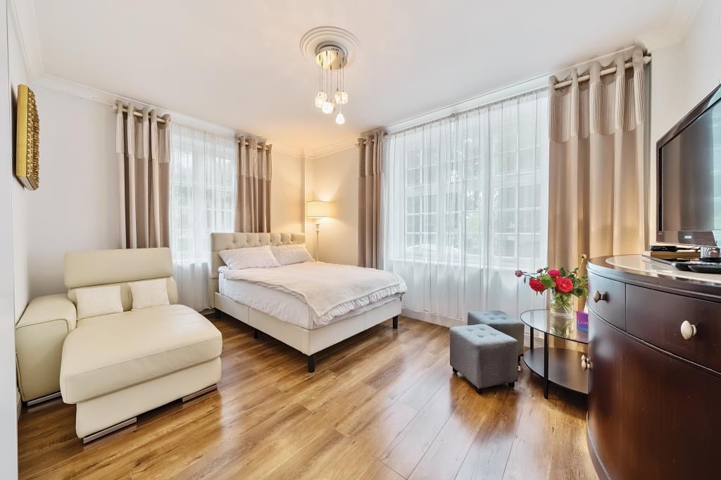 1 bed flat for sale in Melina Court, St Johns Wood NW8, £375,000 - Zoopla