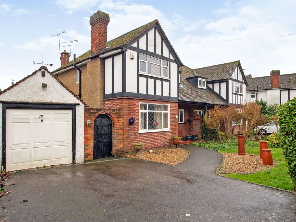 3 bed semi-detached house for sale in Bucknalls Lane, Watford WD25 - Zoopla