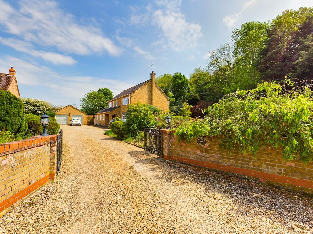 4 Bed Detached House For Sale In Downham Road Watlington Kings Lynn