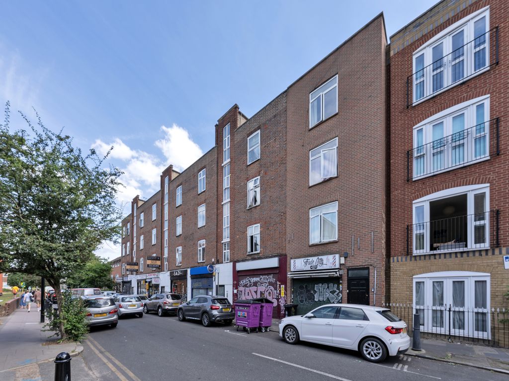 1 bed flat to rent in Stepney Way, London E1, £1,595 pcm - Zoopla