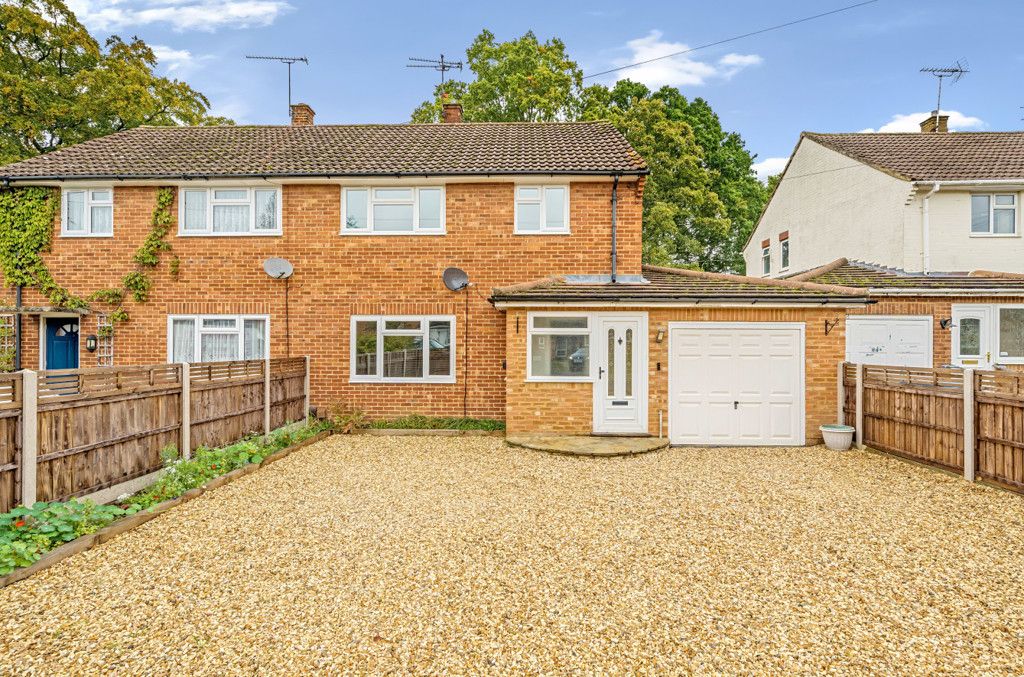 3 bed semi-detached house for sale in The Lea, Fleet, Hampshire GU51, £ ...
