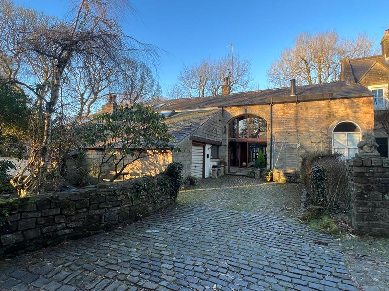 3 bed barn conversion for sale in Three-Bed Barn Conversion With ...