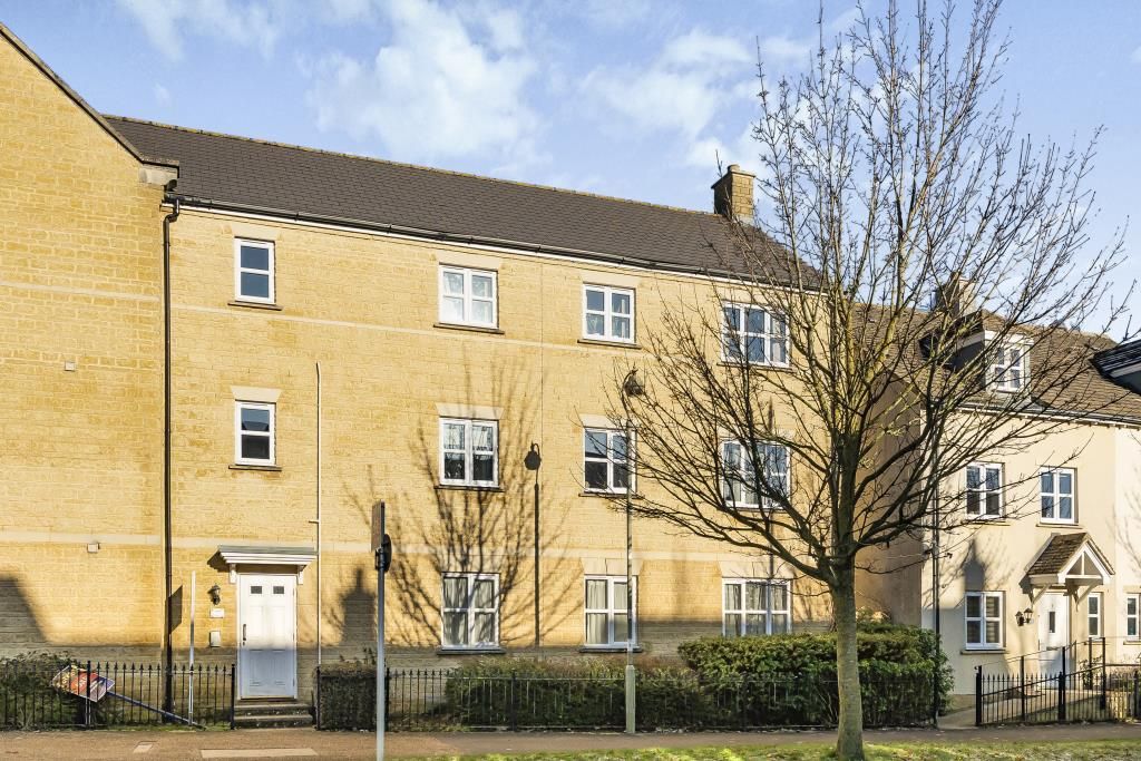2 bed flat to rent in Elmhurst Way, Shilton Park OX18 - Zoopla