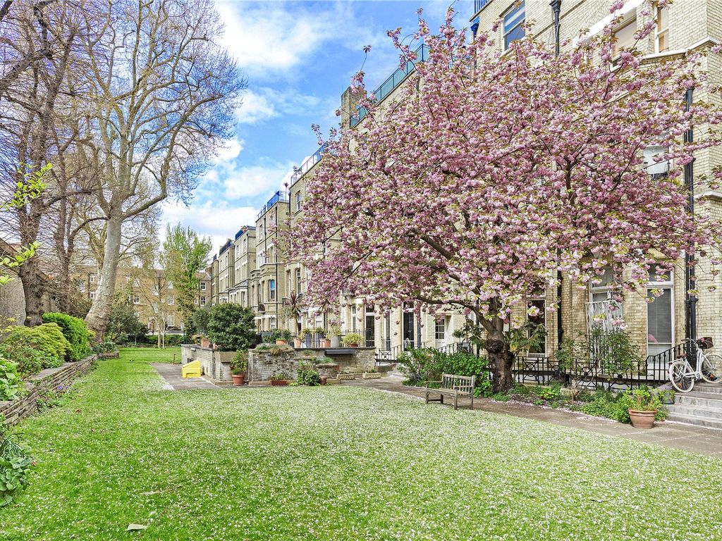 2 bed flat for sale in Elm Park Gardens, London SW10 - Zoopla