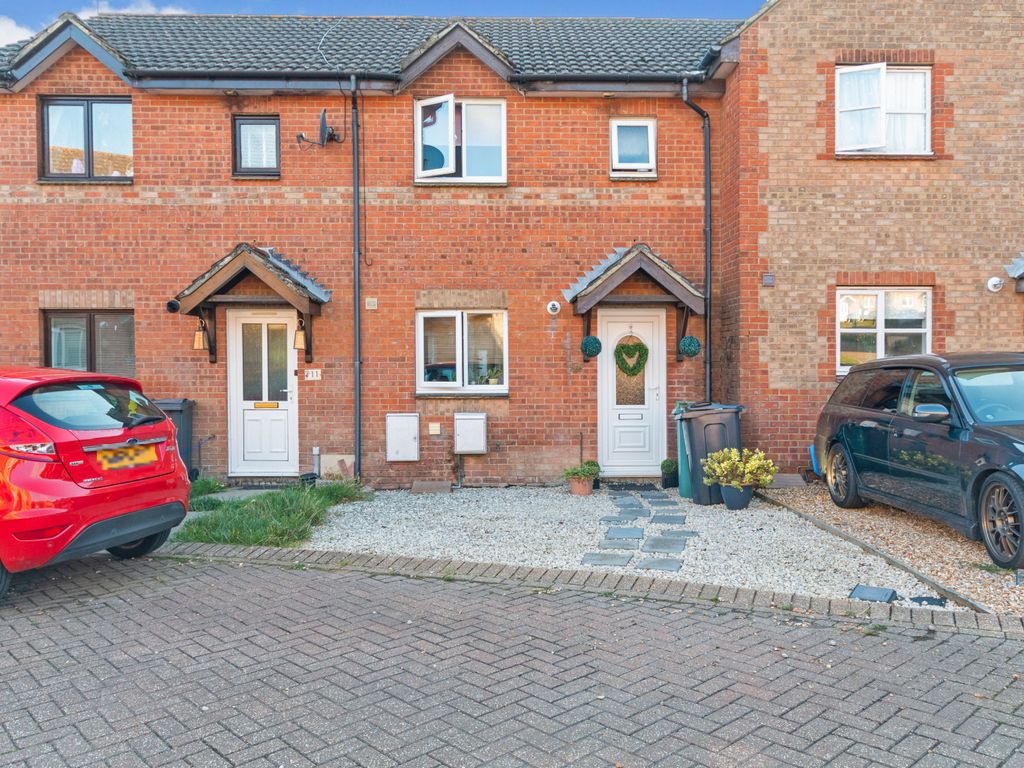 3 bed terraced house for sale in Chestnut Close, Ventnor PO38 - Zoopla