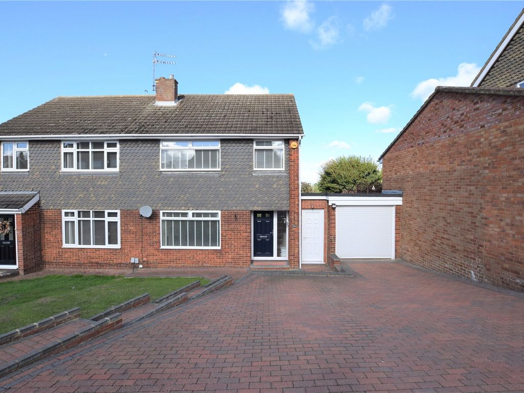 3 bed semi-detached house for sale in Bibshall Crescent, Dunstable ...