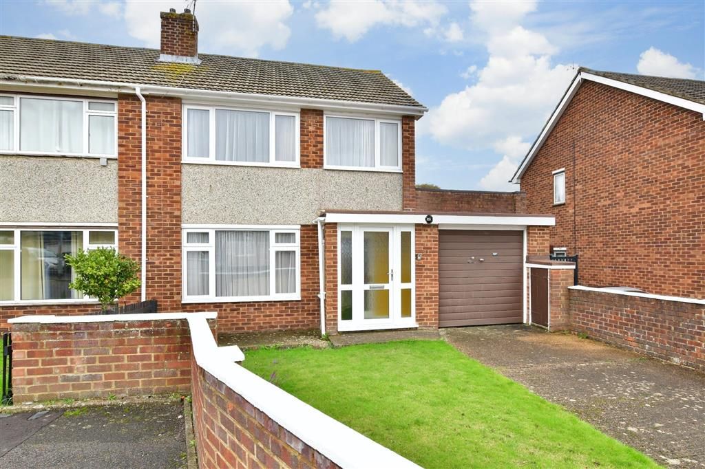 3 Bed Semi Detached House For Sale In Medway Close Sittingbourne Kent