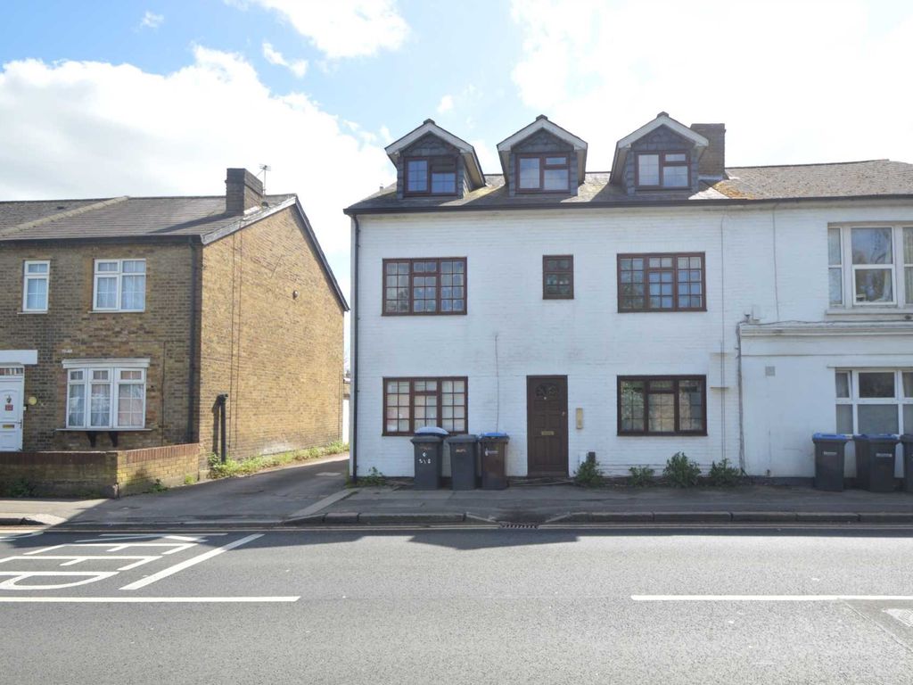 1 bed flat to rent in Station Road, Addlestone KT15 - Zoopla