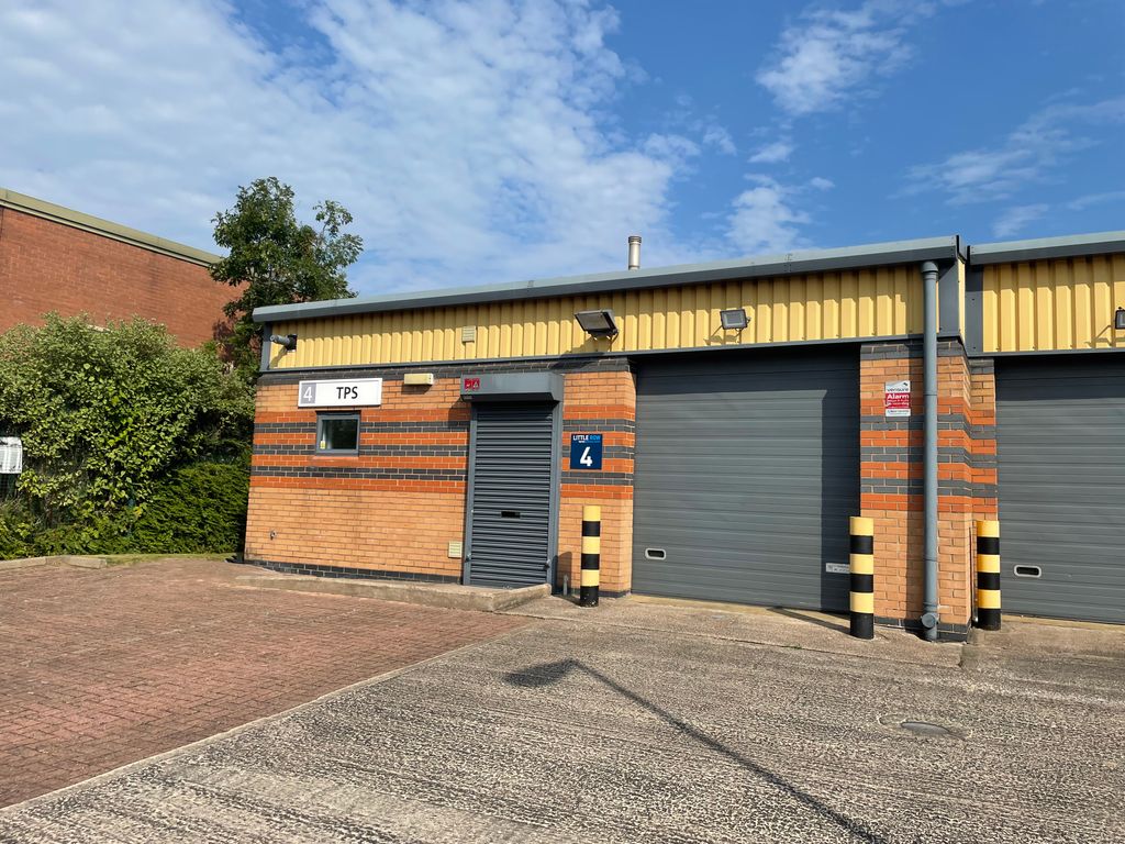 Industrial to let in Unit 4, Little Row, Stoke-On-Trent ST4, £8,950 pa ...